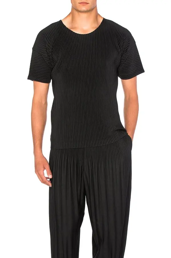 Issey Miyake Short Sleeve Tee - Black
