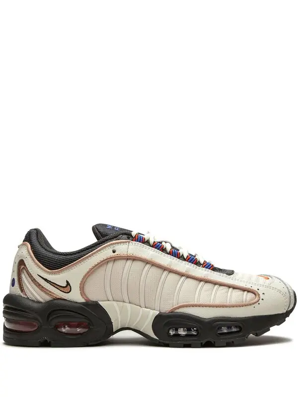 Nike Max Tailwind Iv Sneakers - Neutrals