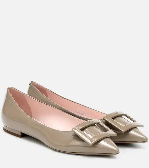 ROGER VIVIER Gommettine Ball Leather Ballet Flats - Beige