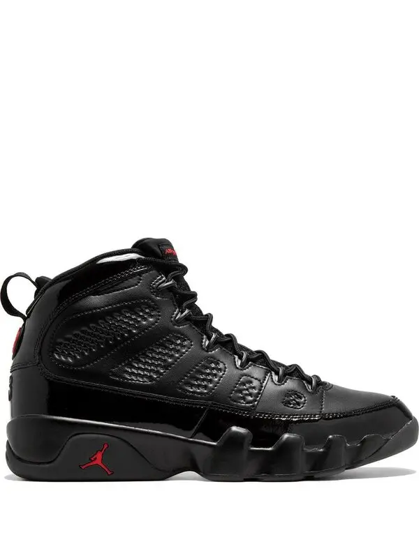 JORDAN Air Retro Bred Sneakers - Black