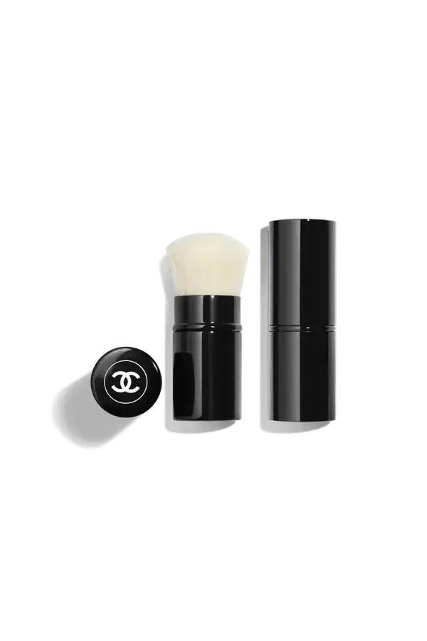 Chanel Les Pinceaux De Retractable Kabuki Brush N108 - Red