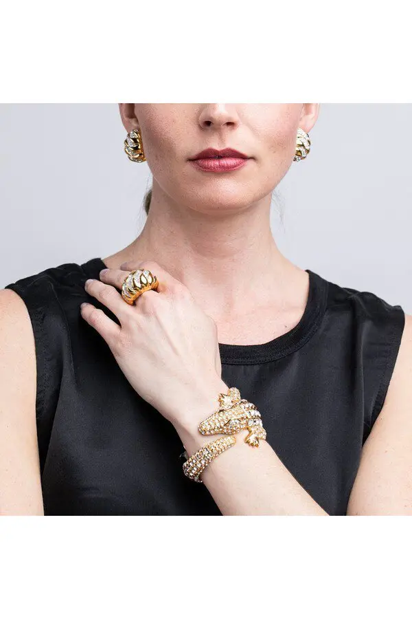 KENNETH JAY LANE Tone Crystal Alligator Bracelet