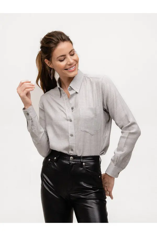 SARAH ALEXANDRA Weekend Fox Shirt - Silver