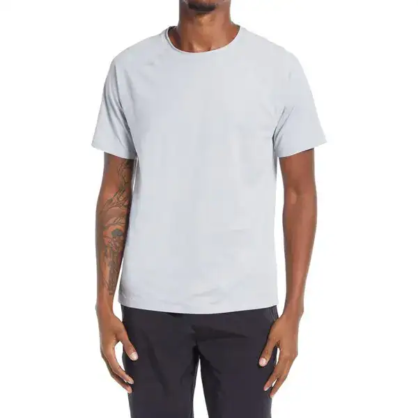 Alo Yoga Idol Stretch T-Shirt - Titanium | Editorialist
