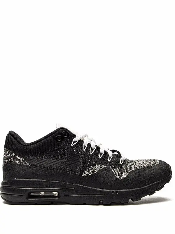 Nike Max 1 Ultra Flyknit Sneakers