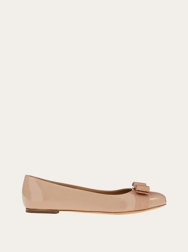 FERRAGAMO Varina Ballet Flat - Beige