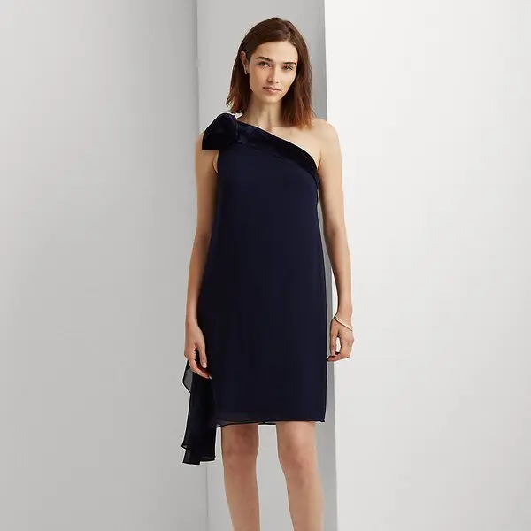green emerald velvet dress The Lighthouse