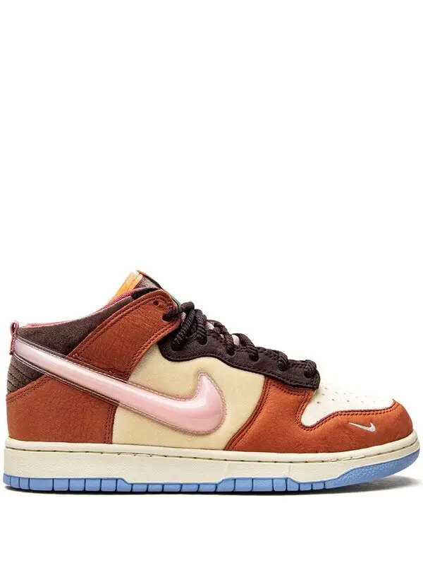 Nike X Social Status Dunk Mid Sneakers - Neutrals