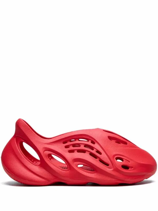 Yeezy Foam Runner Vermillion Sneakers