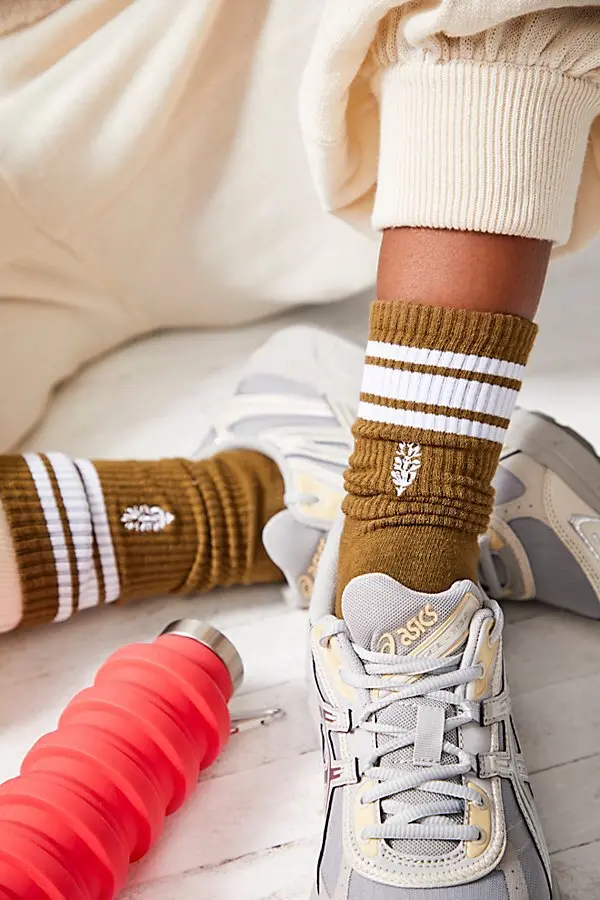 LUCKY HONEY Logo Stripe Tube Socks - Army