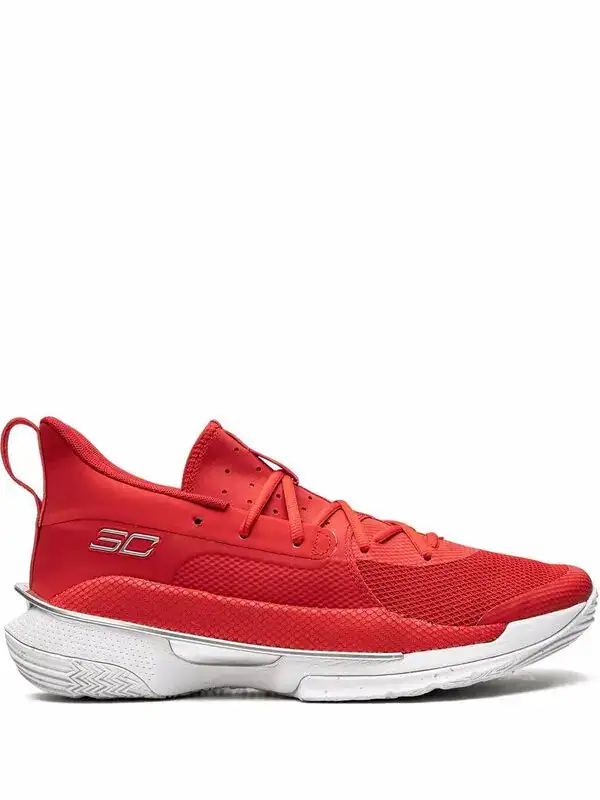 Under Armour Curry 7 Low-Top Sneakers - Red | Editorialist display picture 1