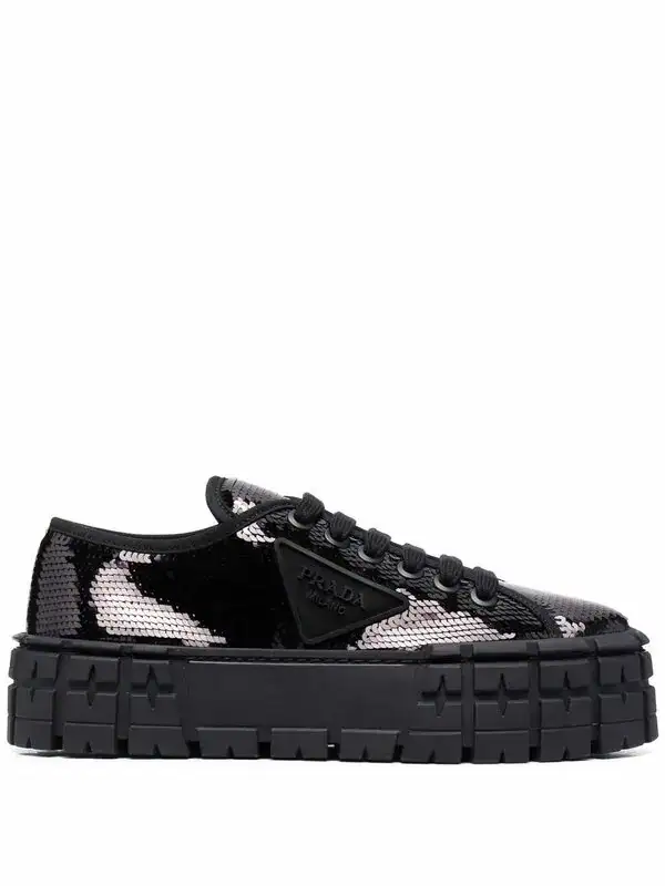 Double Wheel Sequined Sneakers