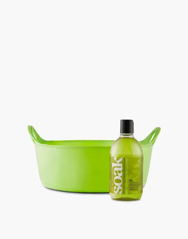 MW Soak Wash Minnie Basin Hand Washing Kit - Green | Editorialist