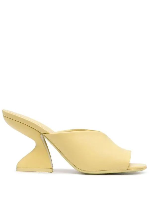 FERRAGAMO Sansu Leather Sandals - Yellow