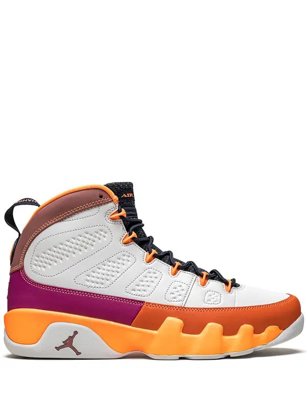 JORDAN Air Retro Change The World Sneakers - White