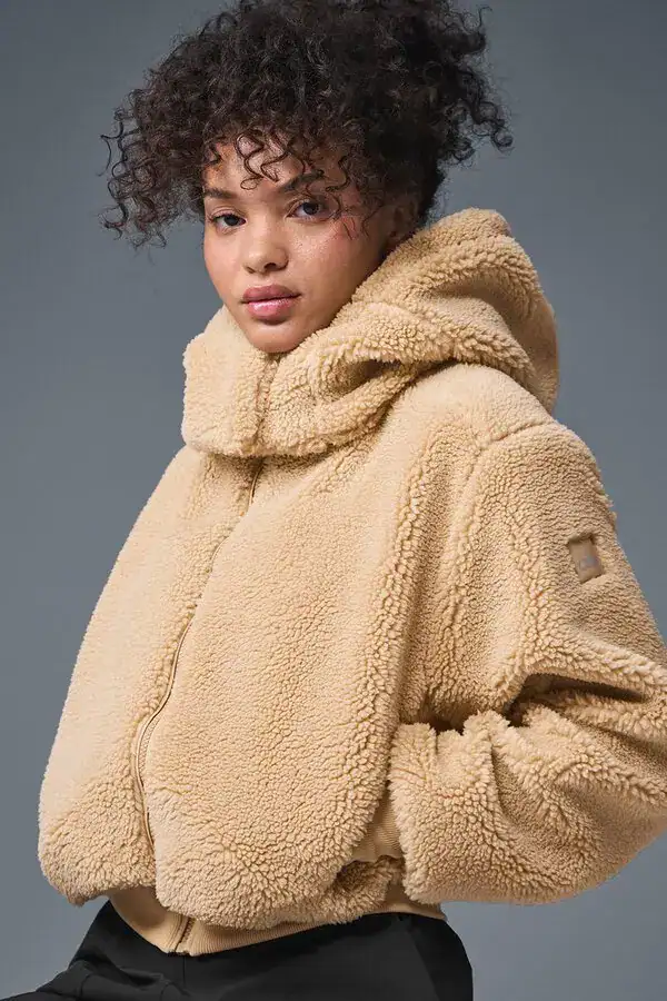 Alo Yoga Foxy Sherpa Jacket - Camel | Editorialist