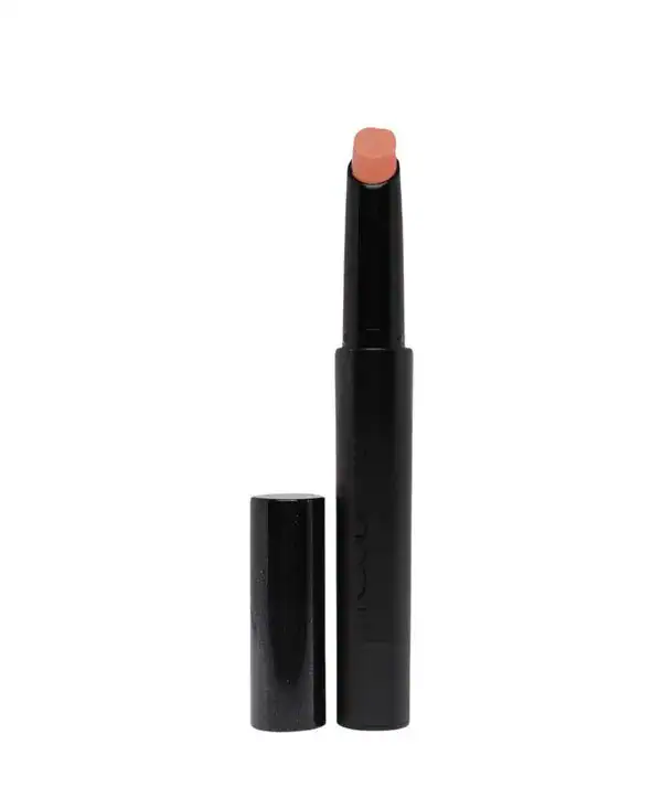 20 Nudestix Women | Editorialist