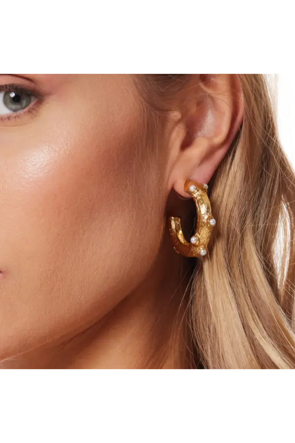 KENNETH JAY LANE Tone Hoop Earrings With Pearl Cabochons