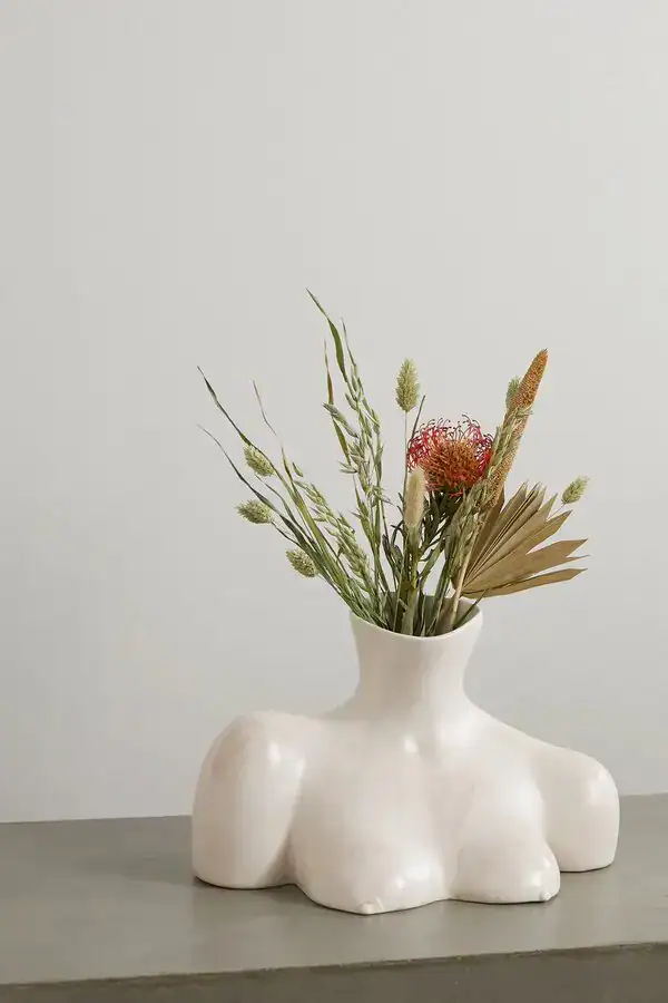 ⭕️ Anissa Kermiche ホワイト陶器 花瓶 小物入れ 女体 正規品 Anissa Kermiche Love Handles White Vase | Saks Fifth Avenue