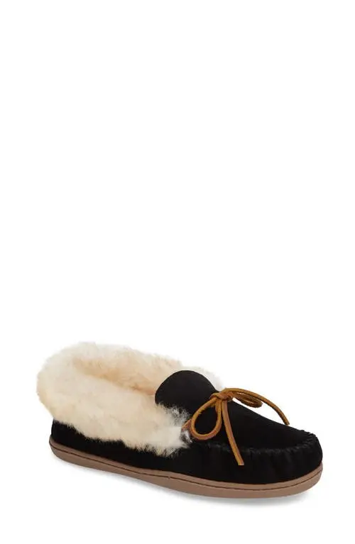 Minnetonka Alpine Genuine Shearling Slipper - Black