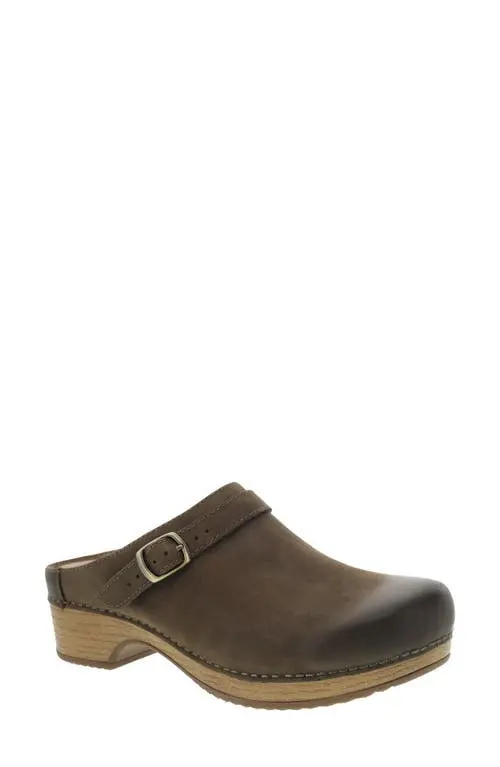 Dansko Berry Clog - Mushroom Nubuck Leather