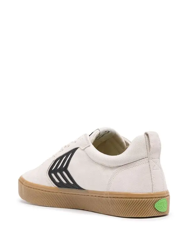 Cariuma Catiba Pro Skate Sneakers - White