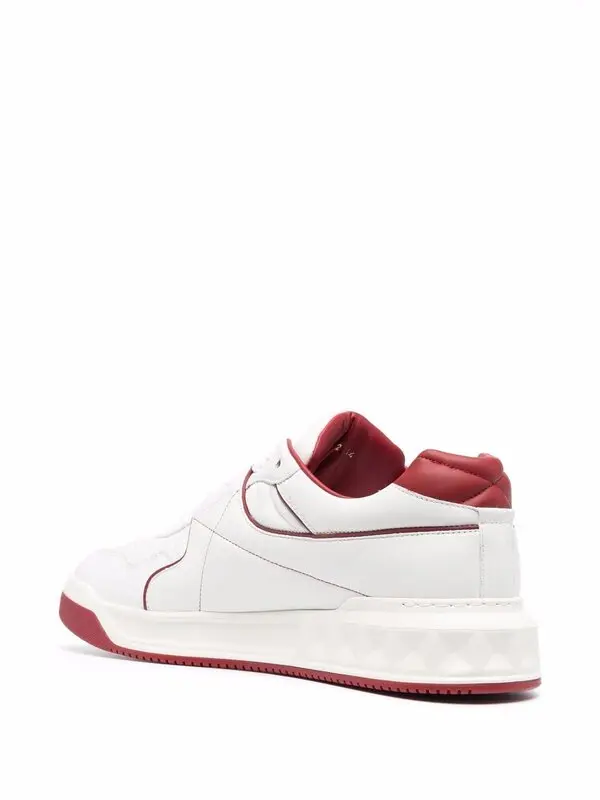 Valentino Garavani Roman Stud Low-top Sneakers - White