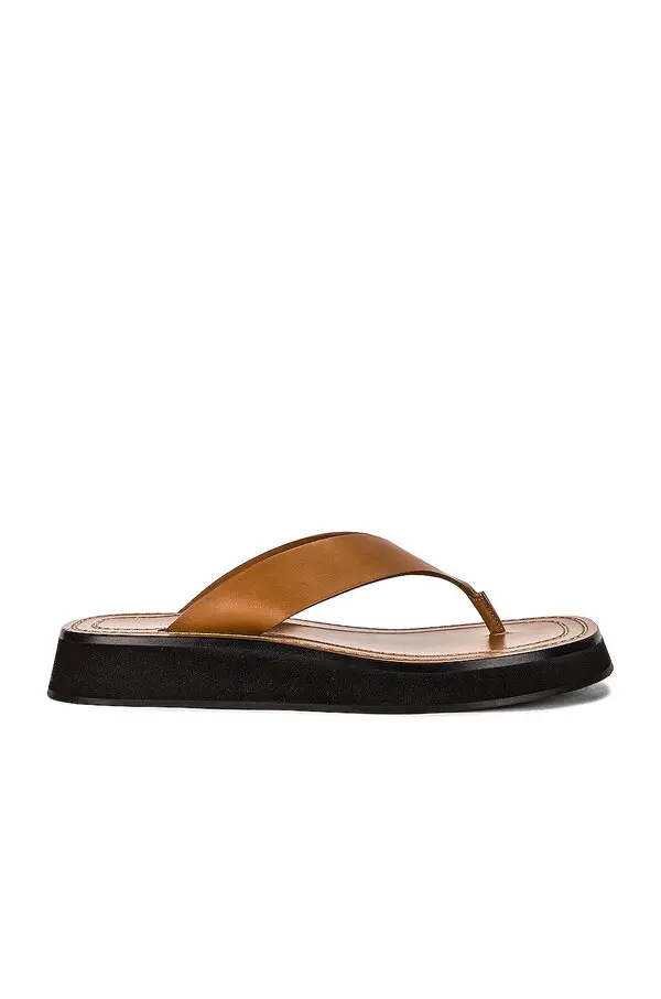 THE ROW Ginza Thong Sandals - Caramel
