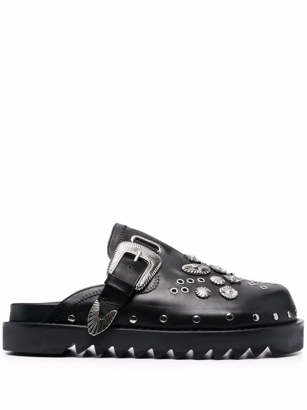 TOGA VIRILIS Embellished Leather Clogs - Black