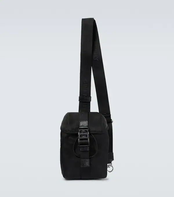 2019 north face backpack The NF0A52S7 Dyno Backpack, Mid Grey Dark Heather/ TNF Black / OSFA the perfect walking bag, toki paris The North Face Borealis Colour:Adobe
