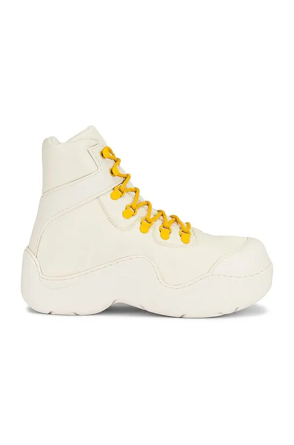 Bottega Veneta Puddle Bomber Boots - String & Egg Yolk