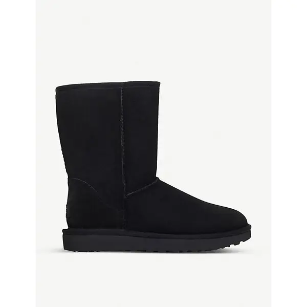 UGG Classic Short Sheepskin Boots - Black