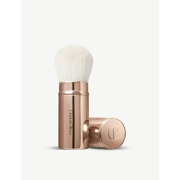 Charlotte Tilbury The Air-brush Kabuki Bronzing Brush - One-color