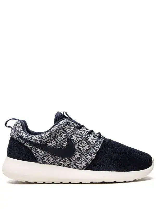 Nike Roshe One Winter Yeti Sneakers Blue Editorialist