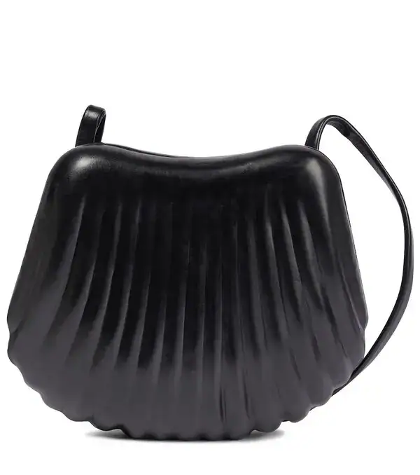 Lemaire X Carlos PeñAfiel Carlos Leather Shoulder Bag In Black