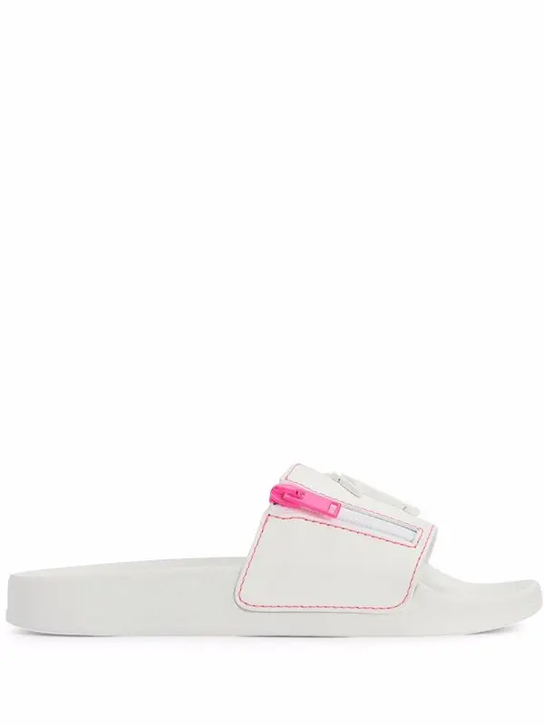 GIUSEPPE ZANOTTI Brett Logo Slides