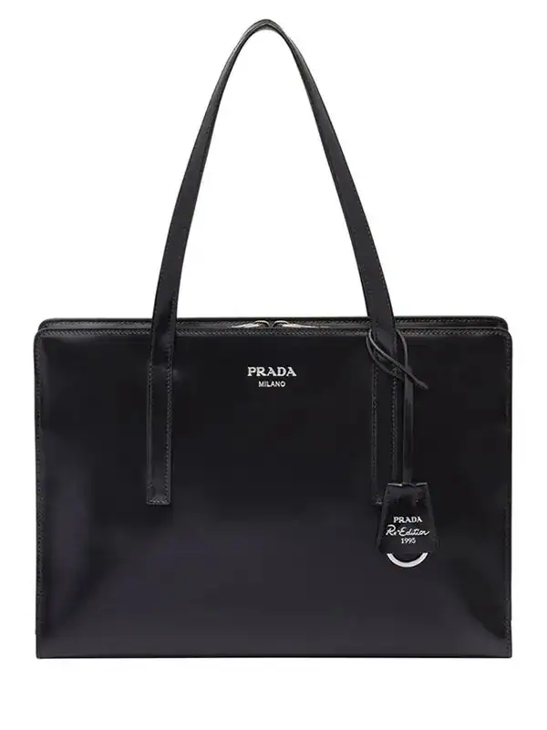 90s PRADA ブラック ビジネスバッグ old プラダ Prada Re-edition 1995 Large Leather Handbag - Black | Editorialist