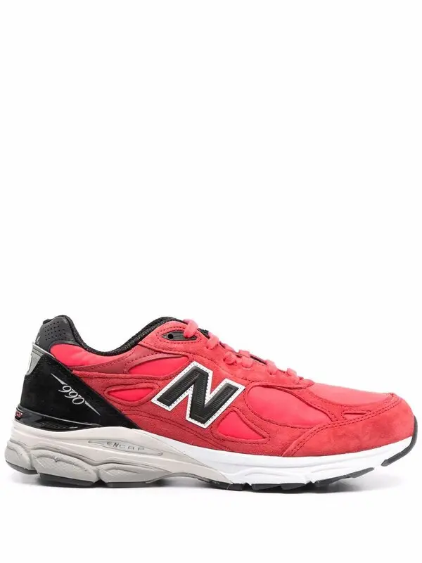 NEW BALANCE 990v3 Sneakers - Red