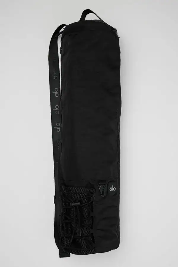 Alo Yoga Yoga Mat Bag In Black - 30% Off | Editorialist