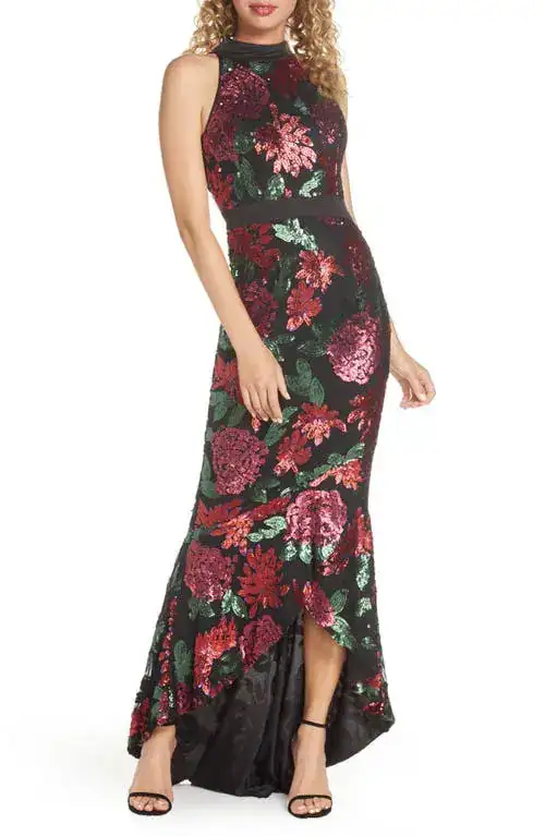 green emerald velvet dress Chi Chi London Petite Lace Dress Pleated Skirt Navy – CHIC Kuwait Luxury  Outlet main image 1