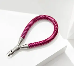 TWEEZERMAN Grip & Snip Spiral Spring Cuticle Ni Pper