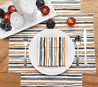 VALERIE PARR HILL 18' X 18' Halloween Stripe Napkin Set 6 Vale Ie