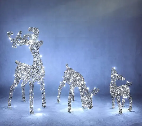 JOIEDOMI 3 Led Yard Lights 4' Buck, 3' Doe, & 2' Fawn