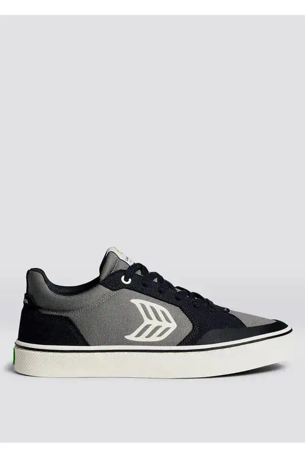 Cariuma Vallely Pro Black Suede Grey Cordura Ivory Logo Sneaker
