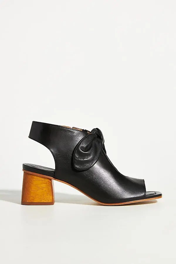 Bernardo Lizzie Block Heels - Black