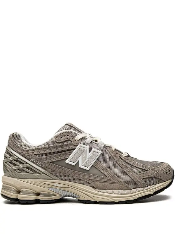 NEW BALANCE 1906r Sneakers