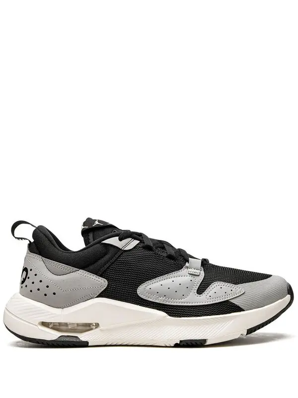 JORDAN Cadence Sneakers