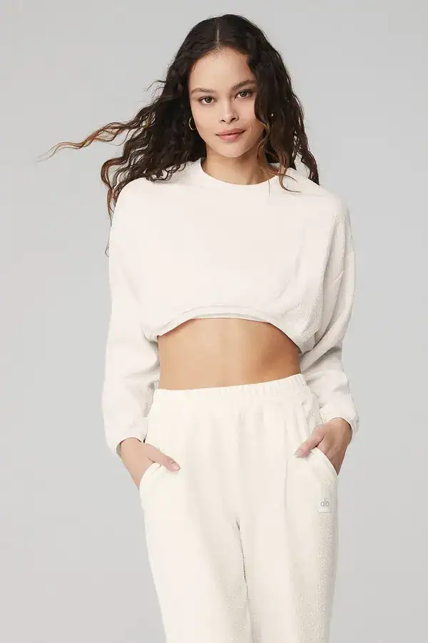 Alo Yoga Cropped Tailored Crew Neck Sweatshirt - Ivory | Editorialist