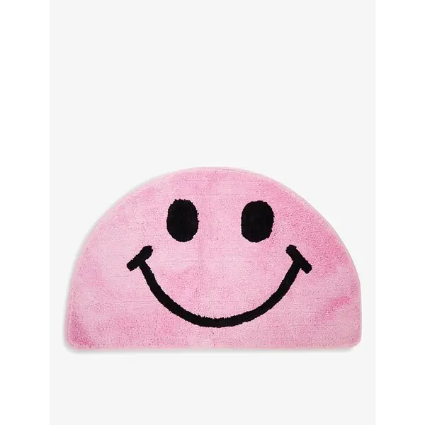 Wavey Casa Happy Face Smiley Face-print Plush Rug - Pink | Editorialist