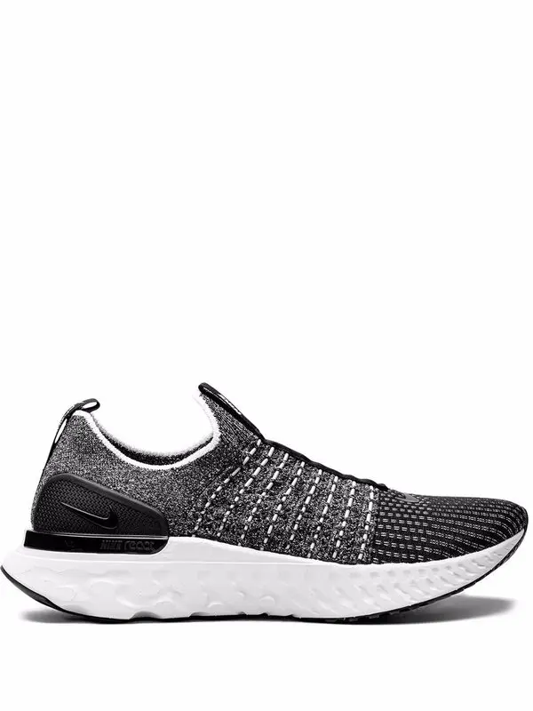 Nike React Phantom Run Flyknit Sneakers - Black